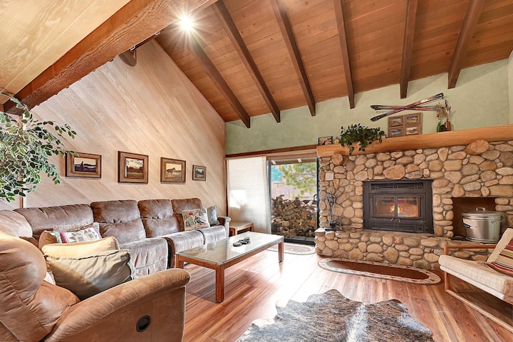 Snowcreek 69: Mountain Views - Mammoth Lakes, CA