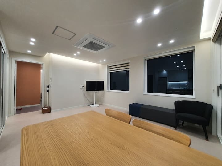 #수영장 #삽교호 #안섬포구 #테마파크 스테이 I 독채개별바베큐불멍 - 신평면