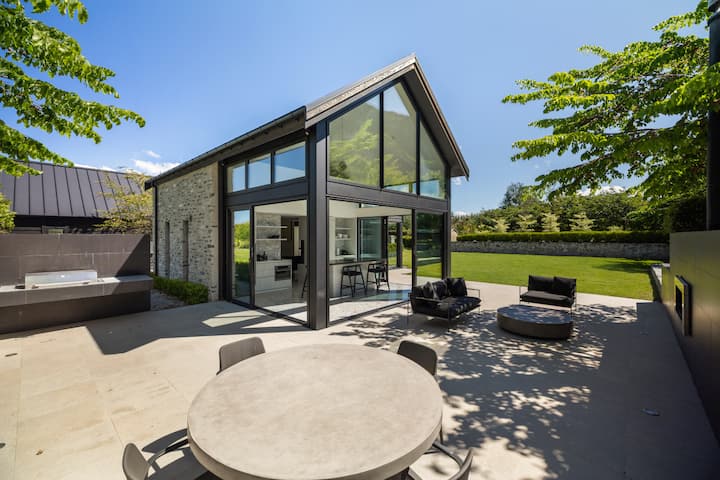 Arrowtown Luxury Estate - The Cottage - Arrowtown