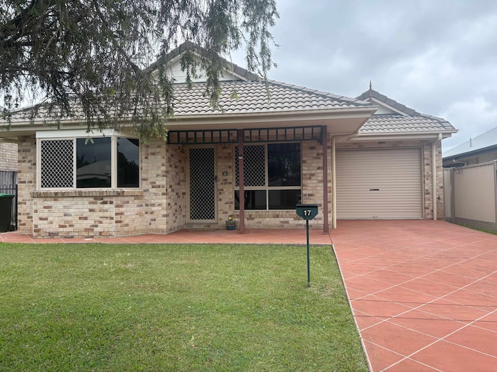 The Cottage - Cozy 3-bed Home Near Glass House Mou - Beerwah