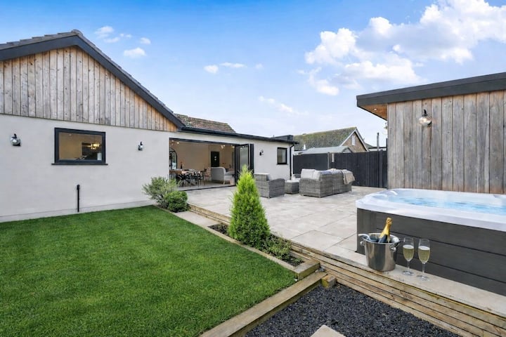 Sotine Beach House - Dungeness