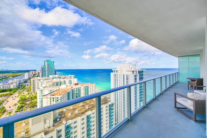 Ocean Views | Beachside | Roofpool - Hollywood, FL