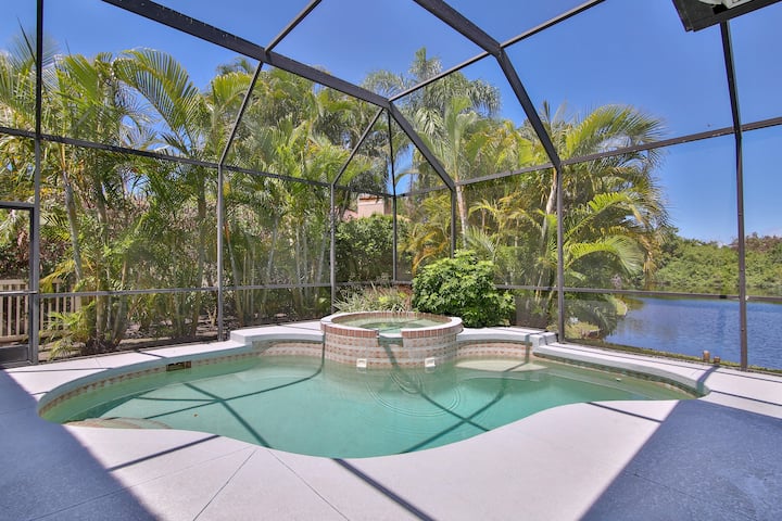 Villa Mango! Heated Pool, Hottub, Lakefront, Close - Bradenton, FL