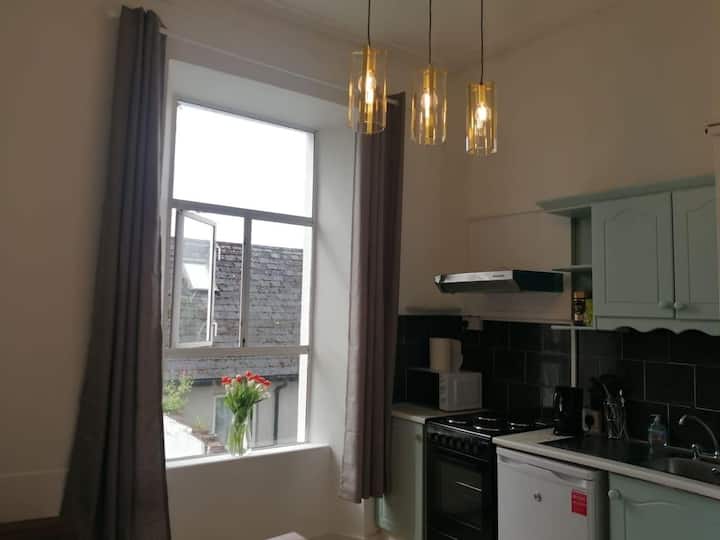 Perfect Apartment - Close To The Train Station - Cork