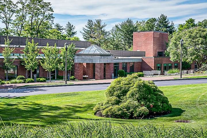 Riverside Boutique Stay Near Cold Spring Village - Peekskill, NY