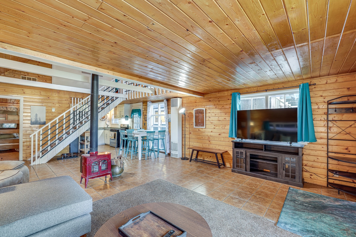 ¡Camina hasta el tranvía! Cabaña familiar Big Bear con terraza ...