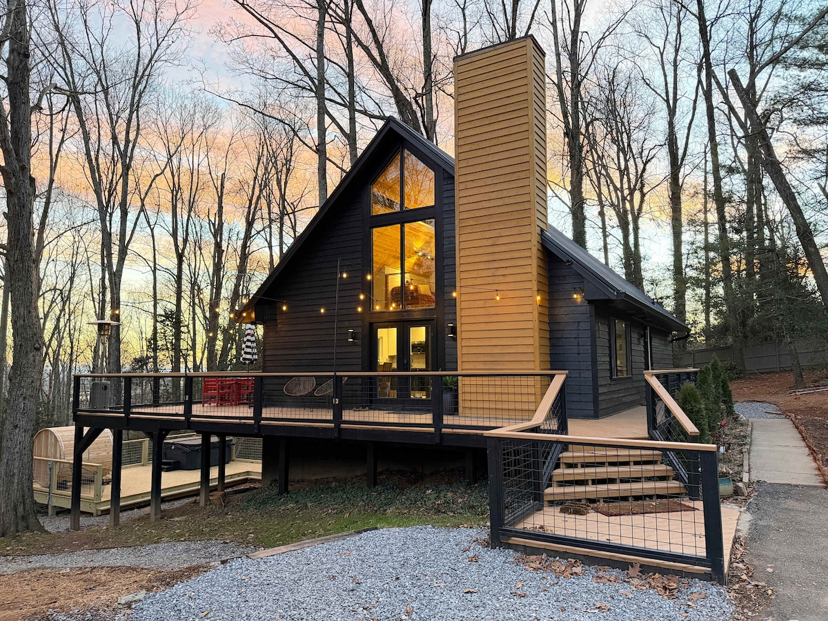Cabane en A au sommet de Biltmore Ridge | Jacuzzi | Sauna - Cabanes à ...
