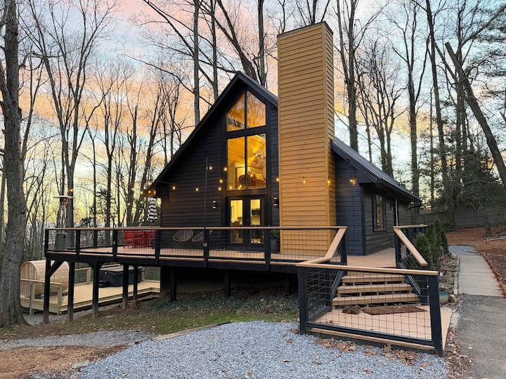 Biltmore Ridge Top A-frame | Hot Tub | Sauna - Sierra Nevada