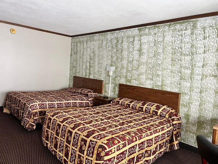 2 Lits Queennes Accessibles Non-fumeurs - Devils Lake, ND