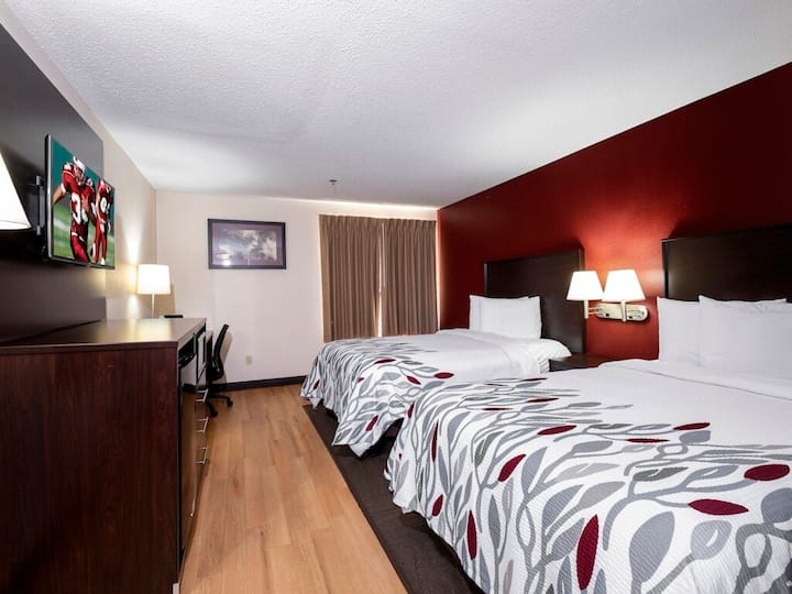 Two Simple Rooms Near Neyland Stadium – 5 Miles - 