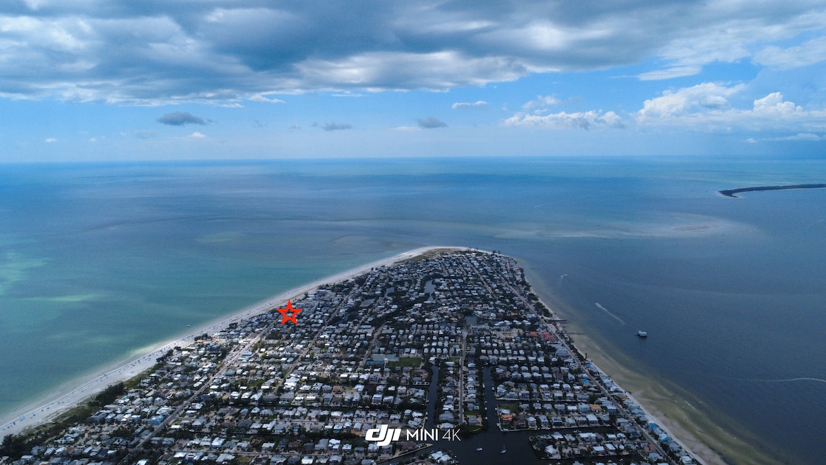 Bungalow de plage Blue Sky Day - Maisons à louer à Anna Maria, Floride ...
