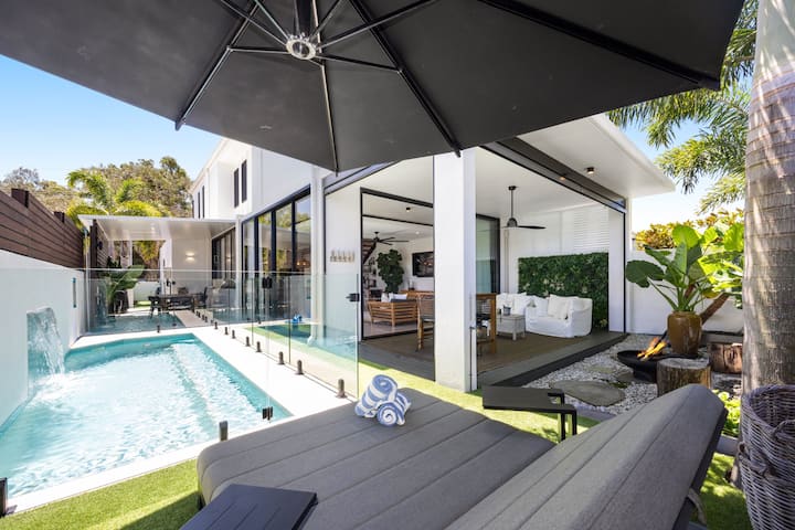 Spacious 3-bedroom Retreat With Bbq And Pool - Coolum Beach