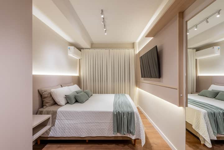 Apto Toledo C/ Infra Completa E Garagem - Porto Alegre