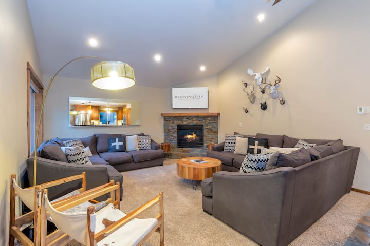 Sunriver 4 Bdrm, Hot Tub, Ac - Topf16 - Sunriver, OR