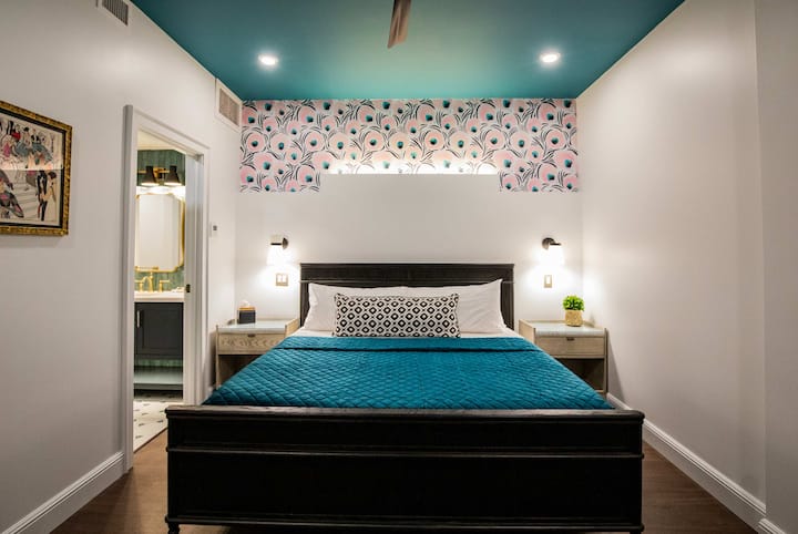 Downtown Springdale Boutique Hotel Room 10 - Springdale, AR