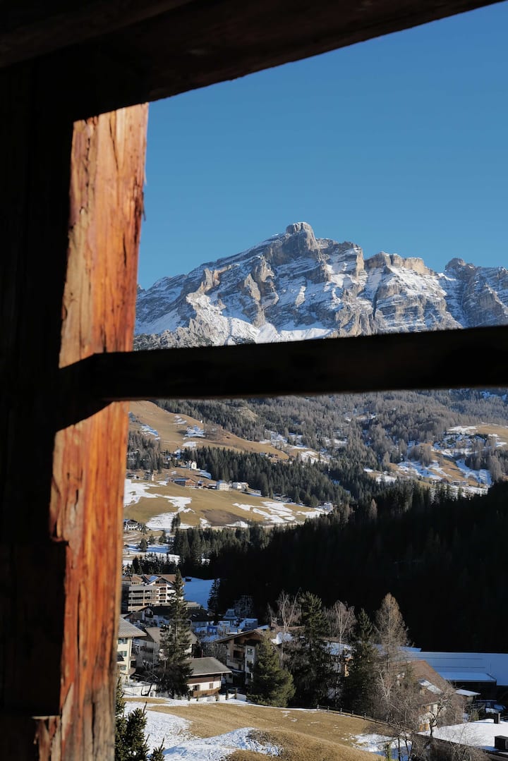 Luxury Chalet & Dolomites By The Castle - Alta Badia