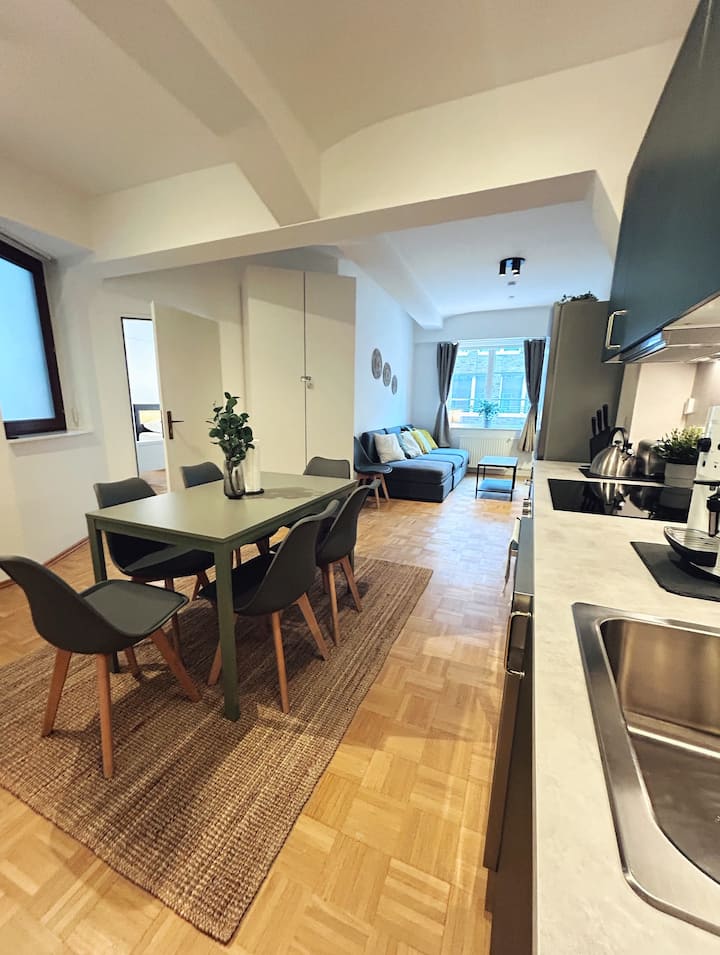 Central City Apartment For 8 In Hamburg - Hambourg