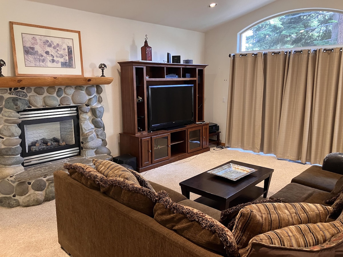 Luxe bergwoning op het fietspad - Chalets te Huur in South Lake Tahoe ...