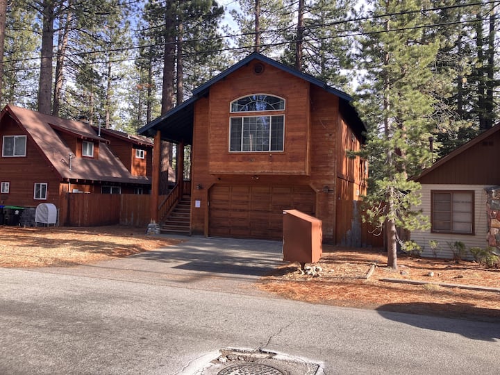 Upscale Mountain Home On The Bike Path - South Lake Tahoe, CA