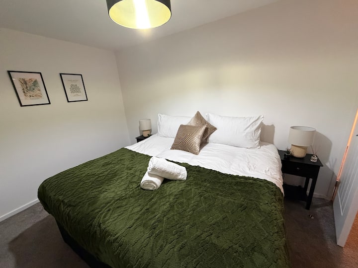 Stafford Cosy Retreat - 2 Bedroom House - Stafford (UK)