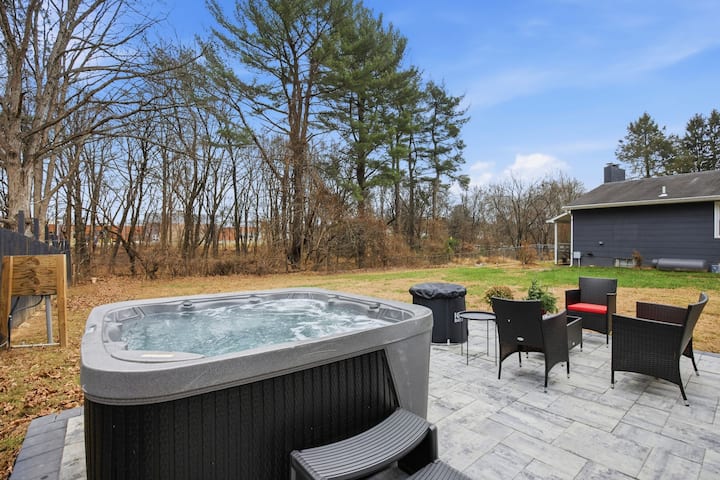 Private Luxury Spa Getaway - Columbia, MD