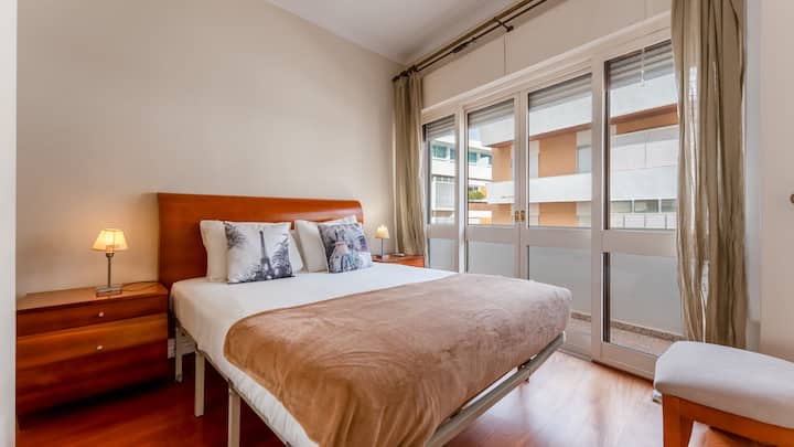 Cosy 2bdr Flat In Faro Downtown By Lovelystay - Faro