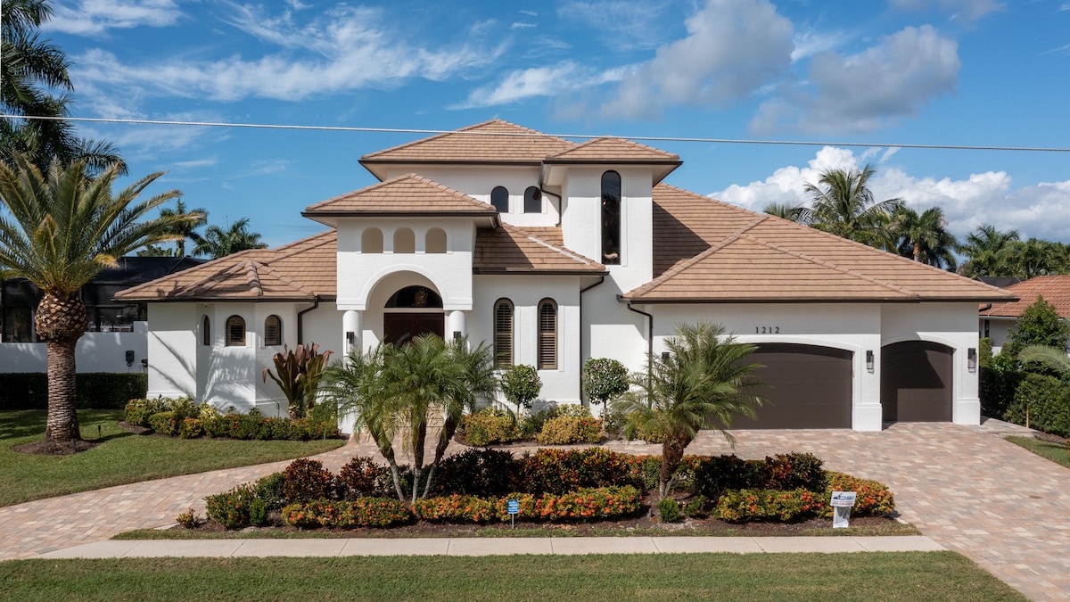 Antigua Luxury | Maison de bord de mer extravagante - Maisons à louer à ...