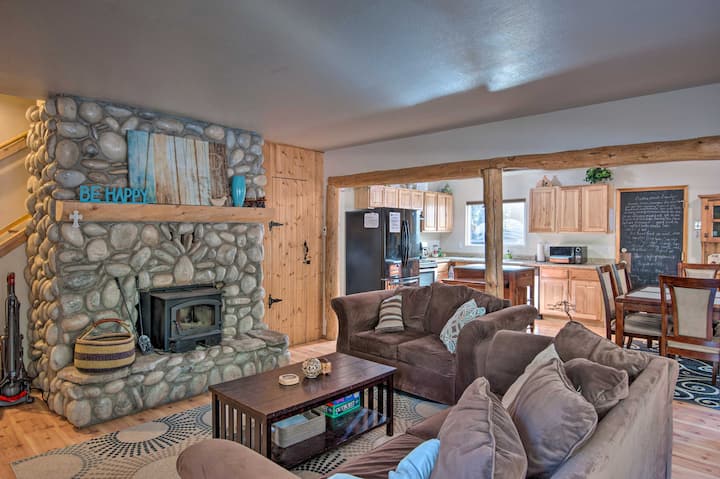 7 Mi To Heavenly Ski Resort: Cozy Tahoe Cabin - 太浩湖