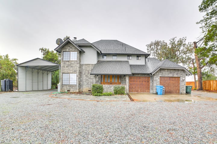 Pet-friendly Hollister Getaway W/ Grill! - Hollister, CA