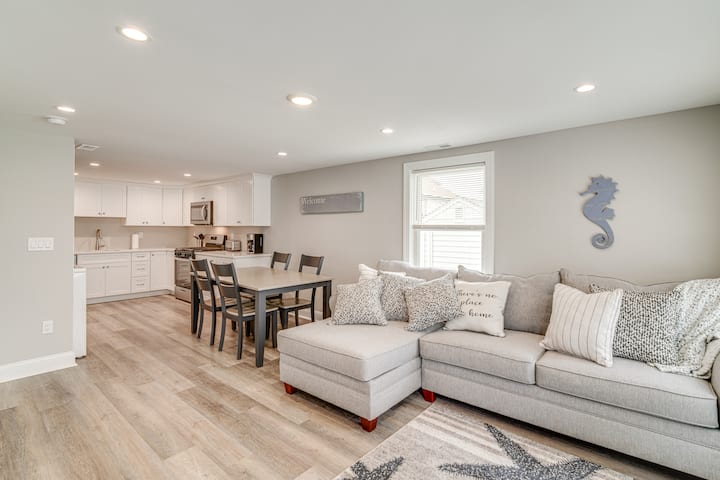 Newly Built North Wildwood Cottage, Walk To Beach! - North Wildwood, NJ