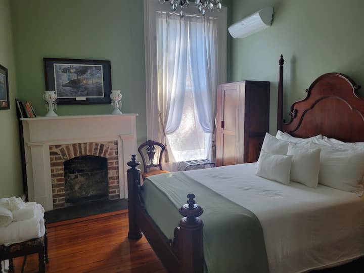 Suite-première Classe-sdb Privée Avec Baignoire-vu - Vicksburg, MS