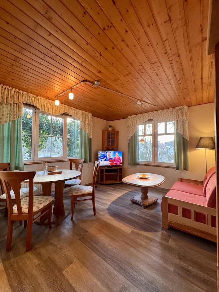 Binzer Waldhof - Igelhaus - Binz