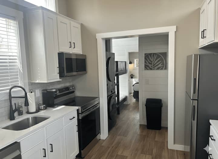 The Tannehill Cabin | Sleeps 6 - Pickens, SC