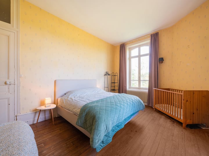 Maison De Vacances Attenante à Un Château. - Ardennes