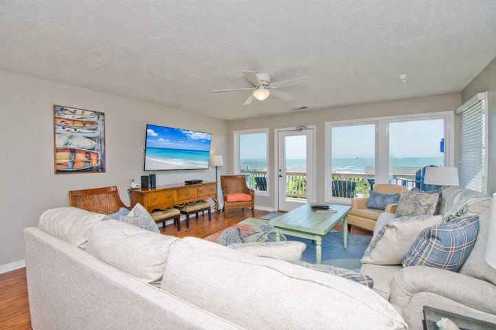 2 Seasters' Cottage, Almost Oceanfront Duplex - Emerald Isle, NC