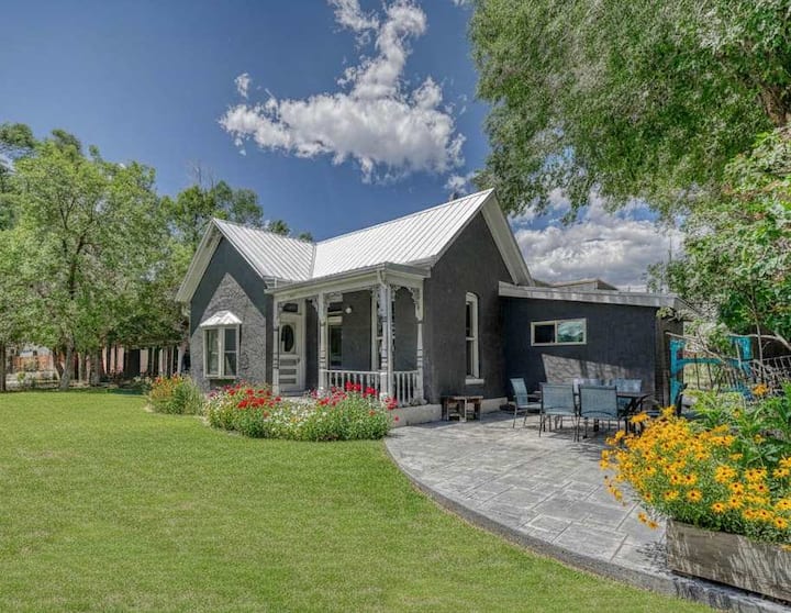 3br Retreat 4 Blocks From Downtown Salida |Sleep 7 - Salida, CO