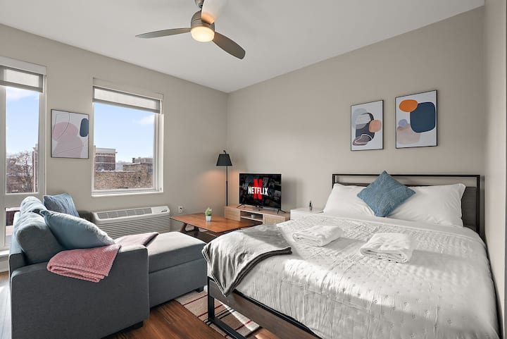 Spacious Cozysuites With Pool & Gym | Sdo - Minneapolis, MN