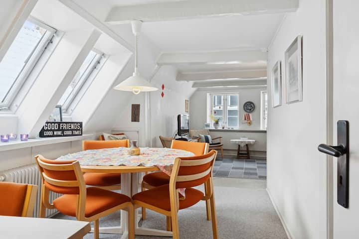 Authentic Holiday Home In Heart Of Aabenraa - Aabenraa