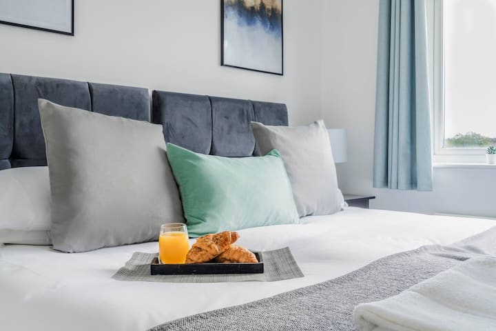 Wootton Perfect For Long Stays 3 Bedroom Parking - ノーザンプトン