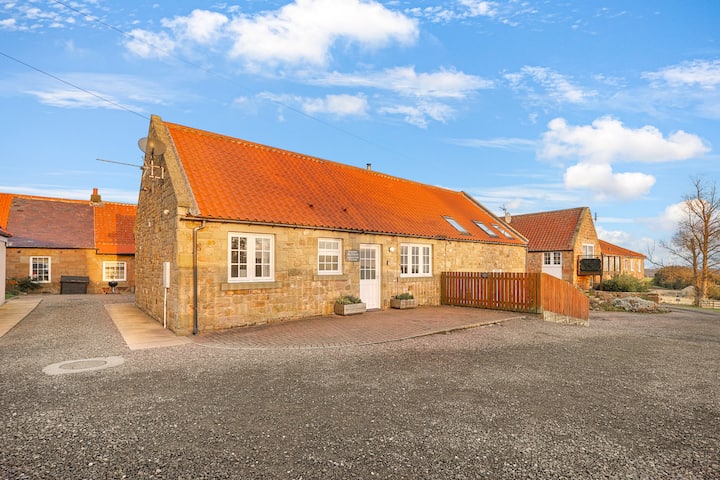 Cherry Blossom - North East Escapes - バンボロー