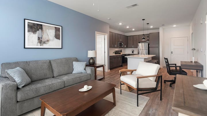 Landing | Spectacular 2bd, Clubhouse - Germantown, TN