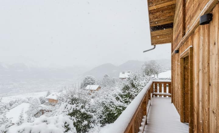 Chalet Lumineux à Combloux, Proche Des Pistes - Cordon