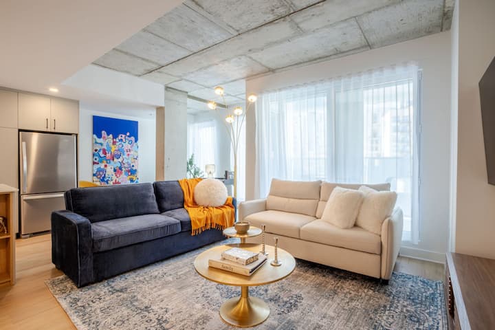 Chic Escape In Old Mtl| Free Parking Included - Brossard