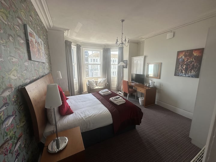 Famille-supérieure-sdb Privée Avec Douche-vue Sur - Eastbourne