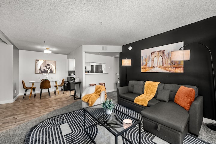 Pet Frndly Comfortable  2br Near Asu Pool Grill Pr - Tempe, AZ
