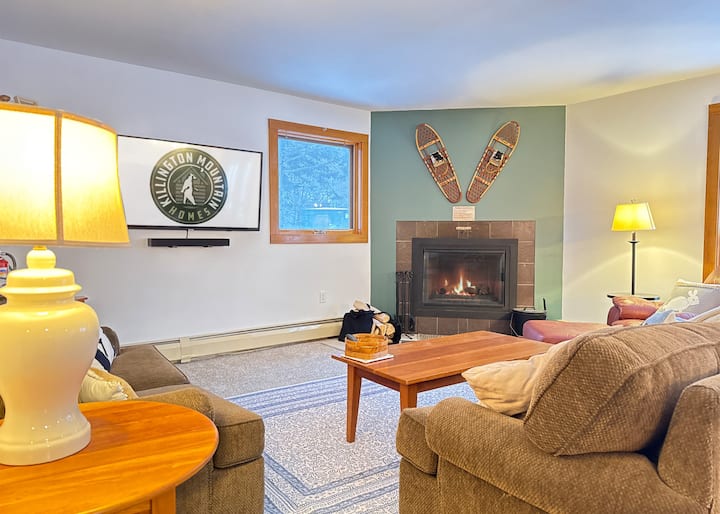 Rabbit Hole Trail Creek, Pool, Hot Tub, Fireplace - Killington, VT