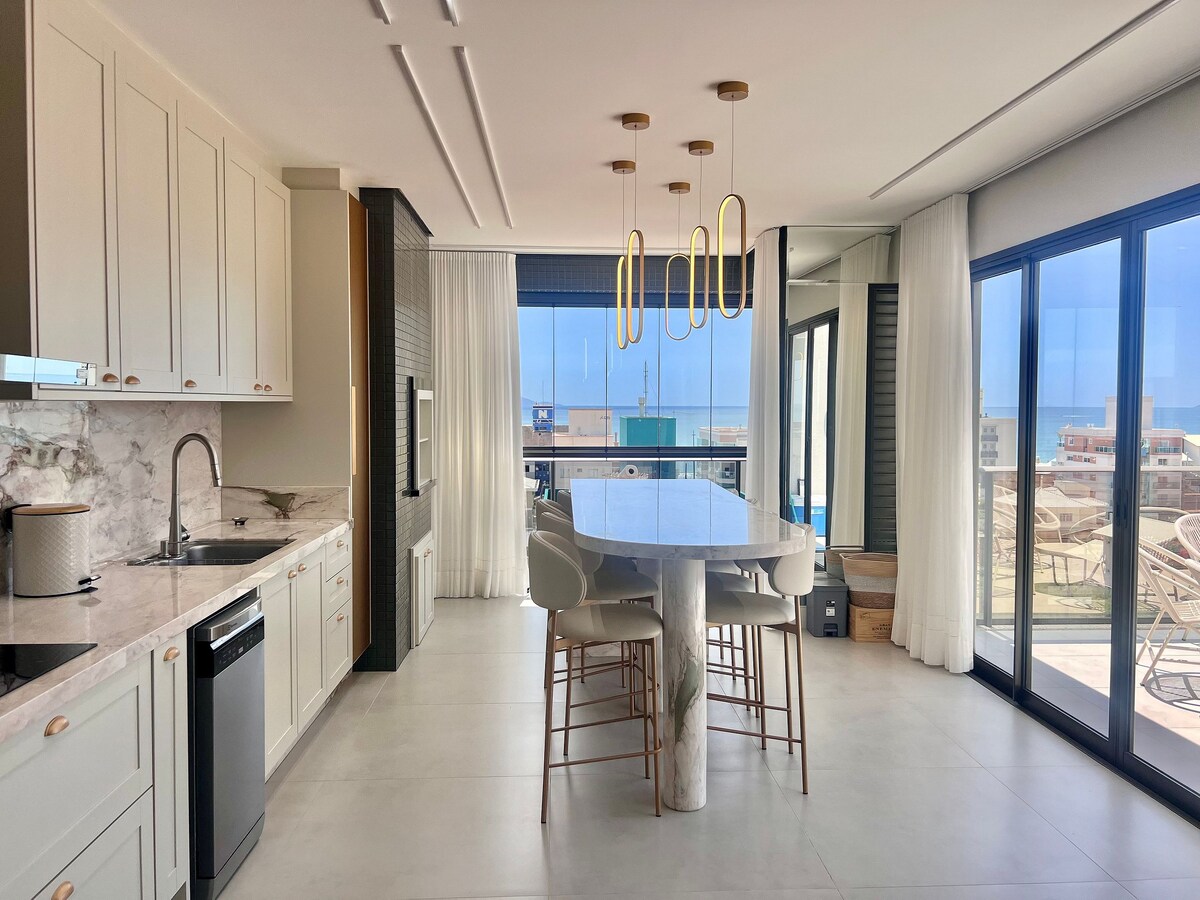 ¡Perfecto! ¡Cobertura en Praia de Palmas! - EF02J - Departamentos en ...