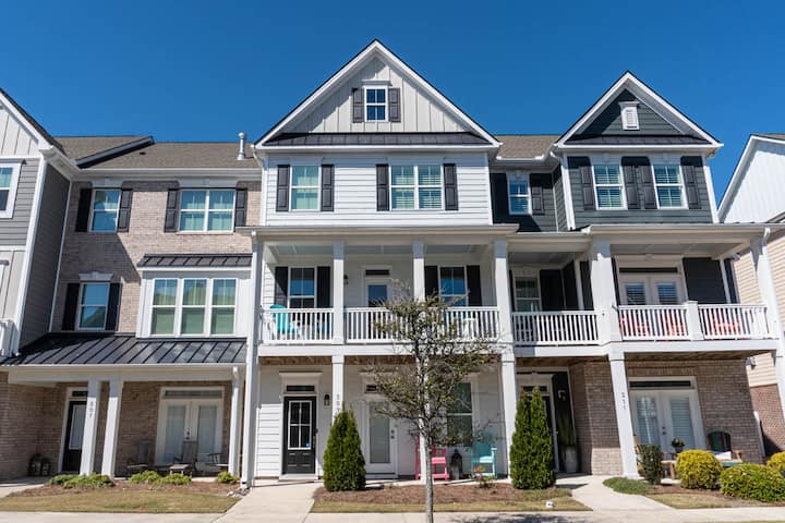 Keeper's Retreat, Mainland Townhome - Beaufort, NC