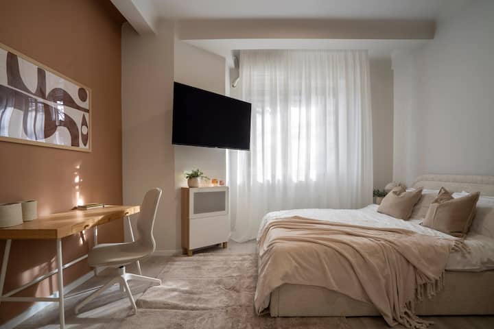 Modern 2br With Balcony On Blvd Corneliu Coposu - Bucharest