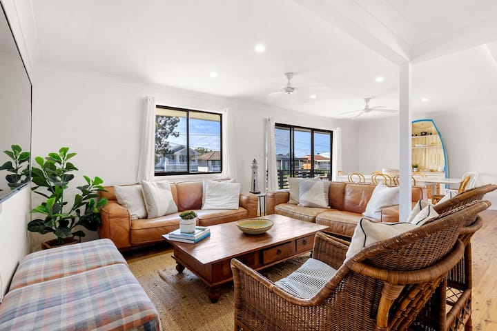 Beach Haus - Pet Friendly - 2 Mins Walk To Beach - Nowra